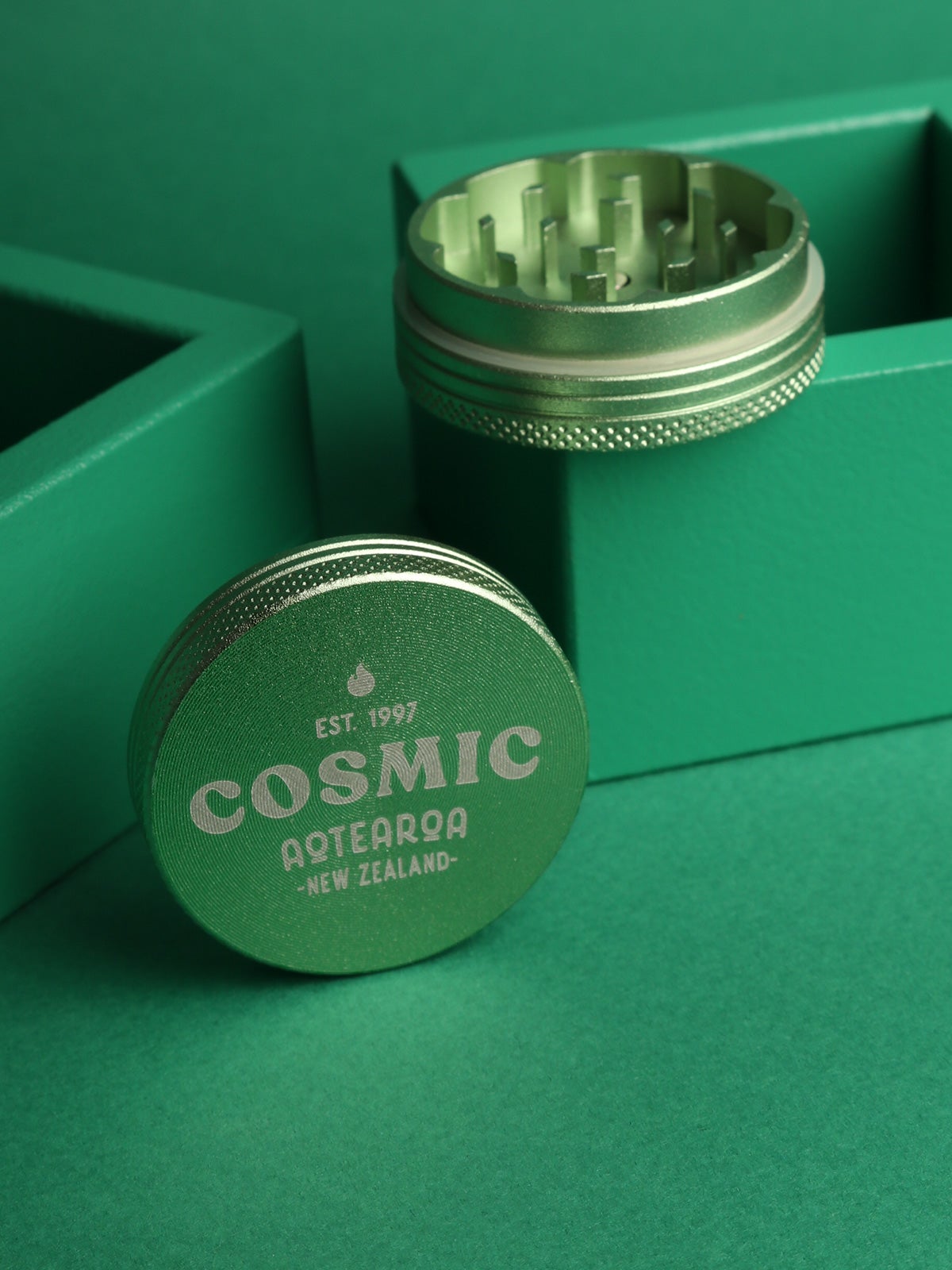 Cosmic Grinder 40mm 2pc Matte | Cosmic