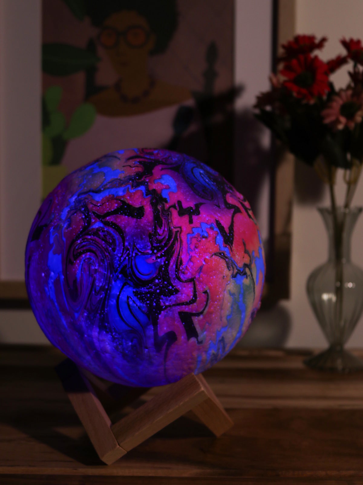Groovy Lamp With Remote | Cosmic