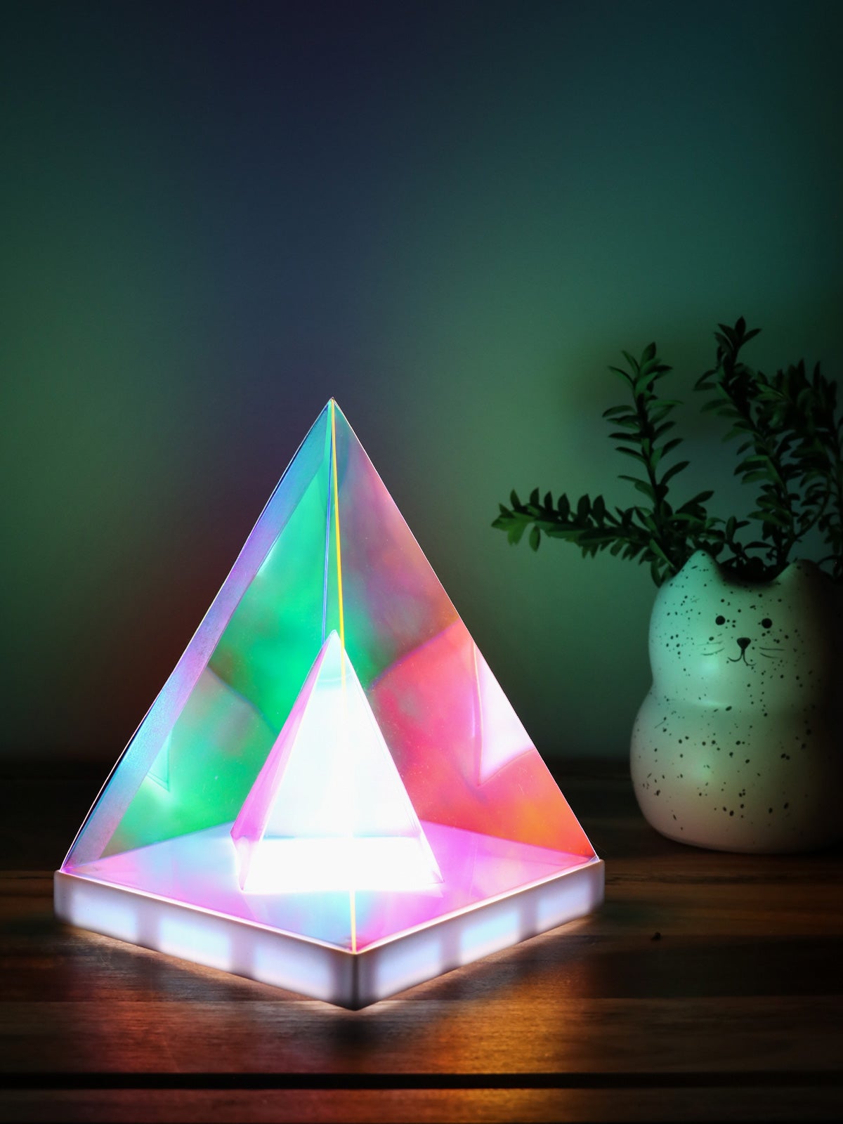 Iridescent Lamp - Pyramid | Cosmic