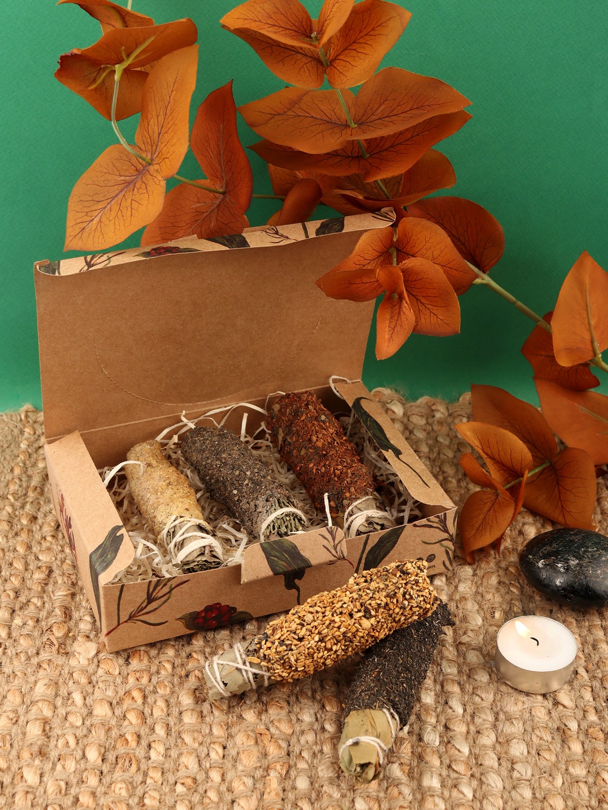 Sagrada Madre - Premium Smudge Stick Set (4pc) - Resin Spices | Cosmic