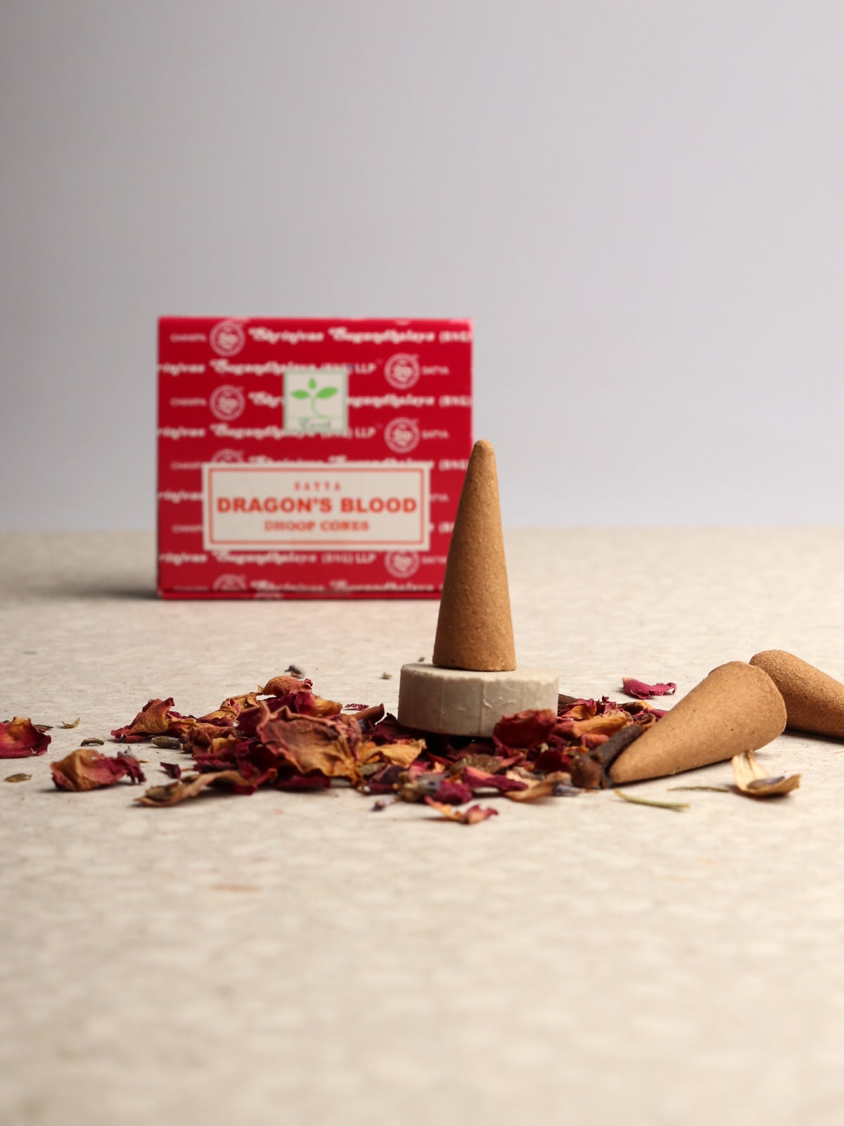 Satya Dragon's Blood Dhoop Cones 12pcs - Dragon's Blood Dhoop Incense ...